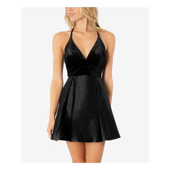 Speechless | Dresses | Nwt Speechless Womens Black Velvet Strappy Back ...